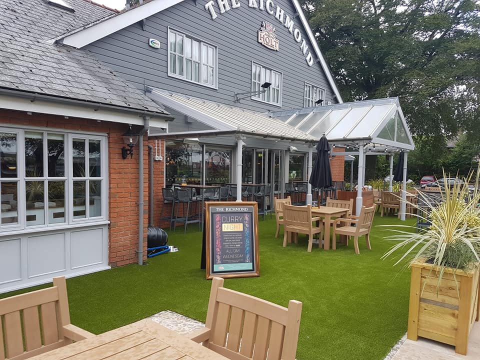 Quattro Solutions - Luxury Business Solutions